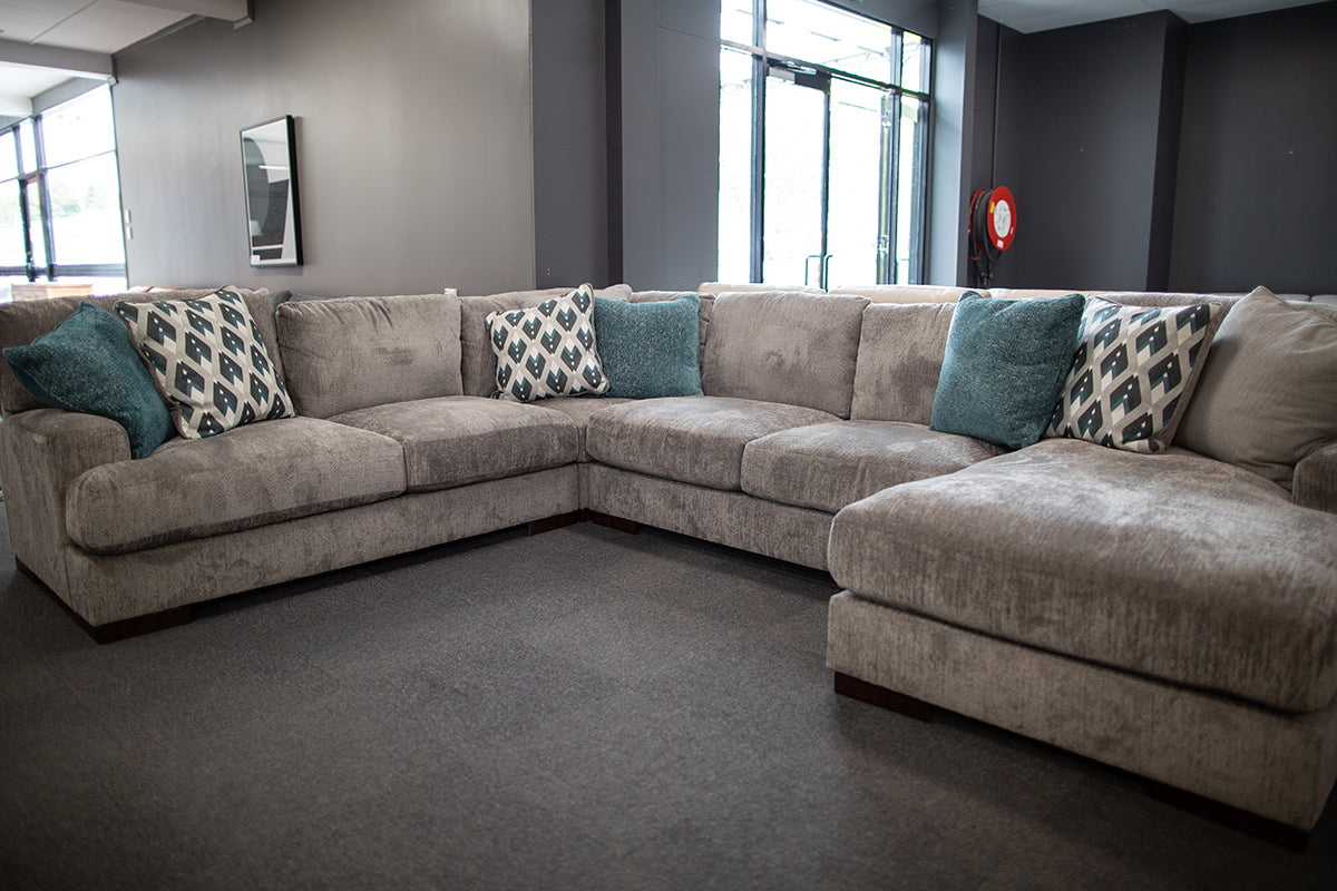 Bardarson – The Living Room - Warehouse